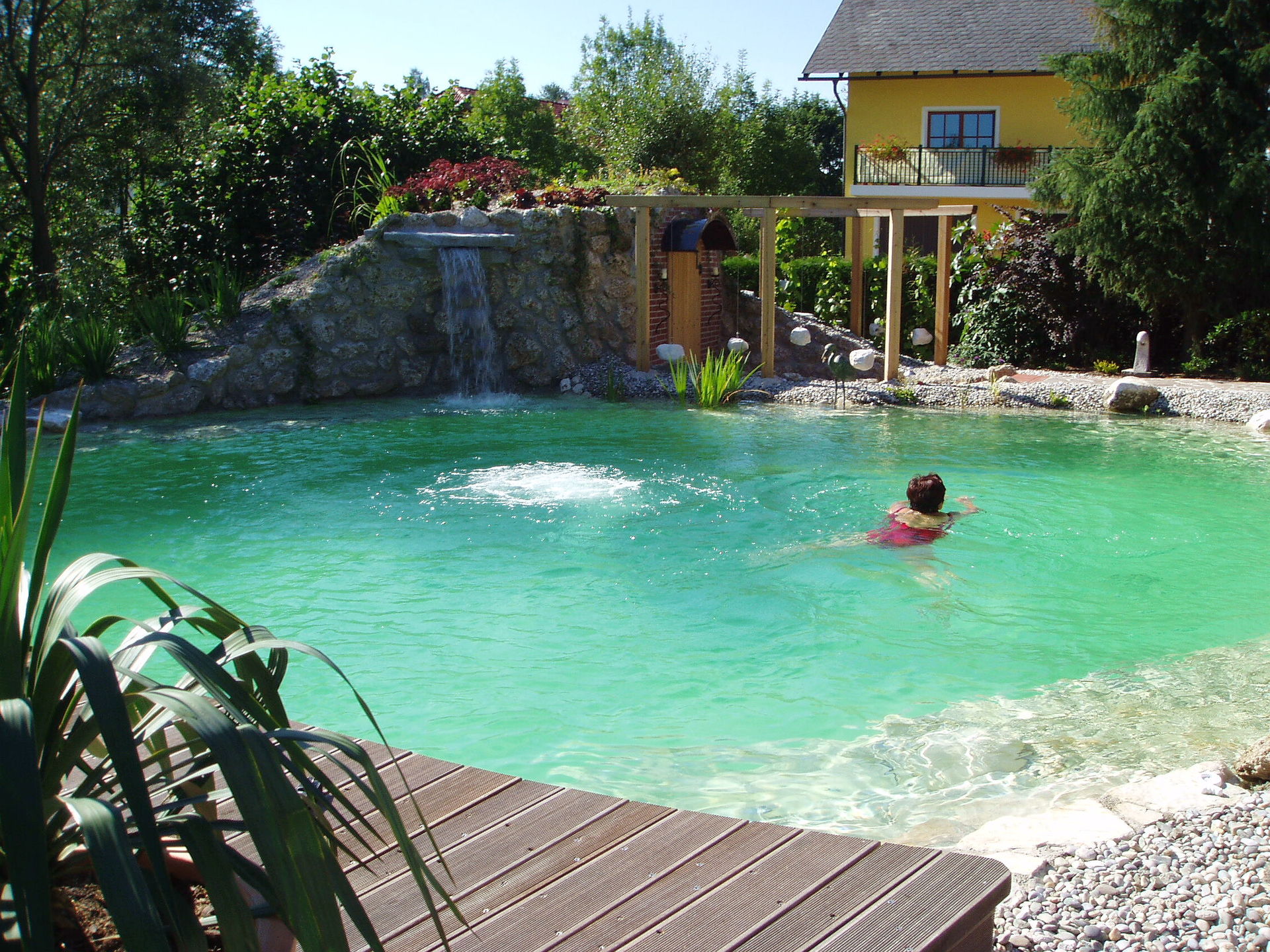 Wasserfälle - Biotope - Teiche - Gartengestaltung - Naturstein in allen Varianten - Naturstein ...